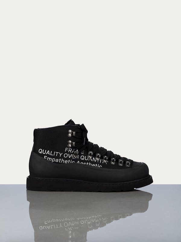 Sample Sale – FRAME